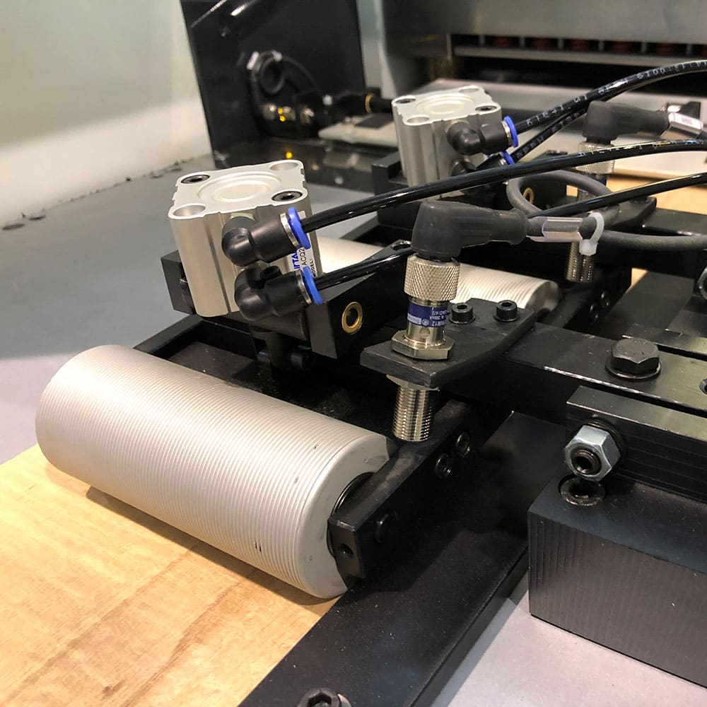 Edge processing machines: cutting, joining, winding